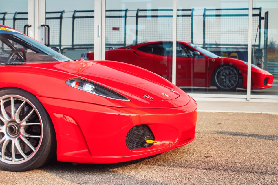 Ferrari Race at Autodromo di Modena – prinlume.com