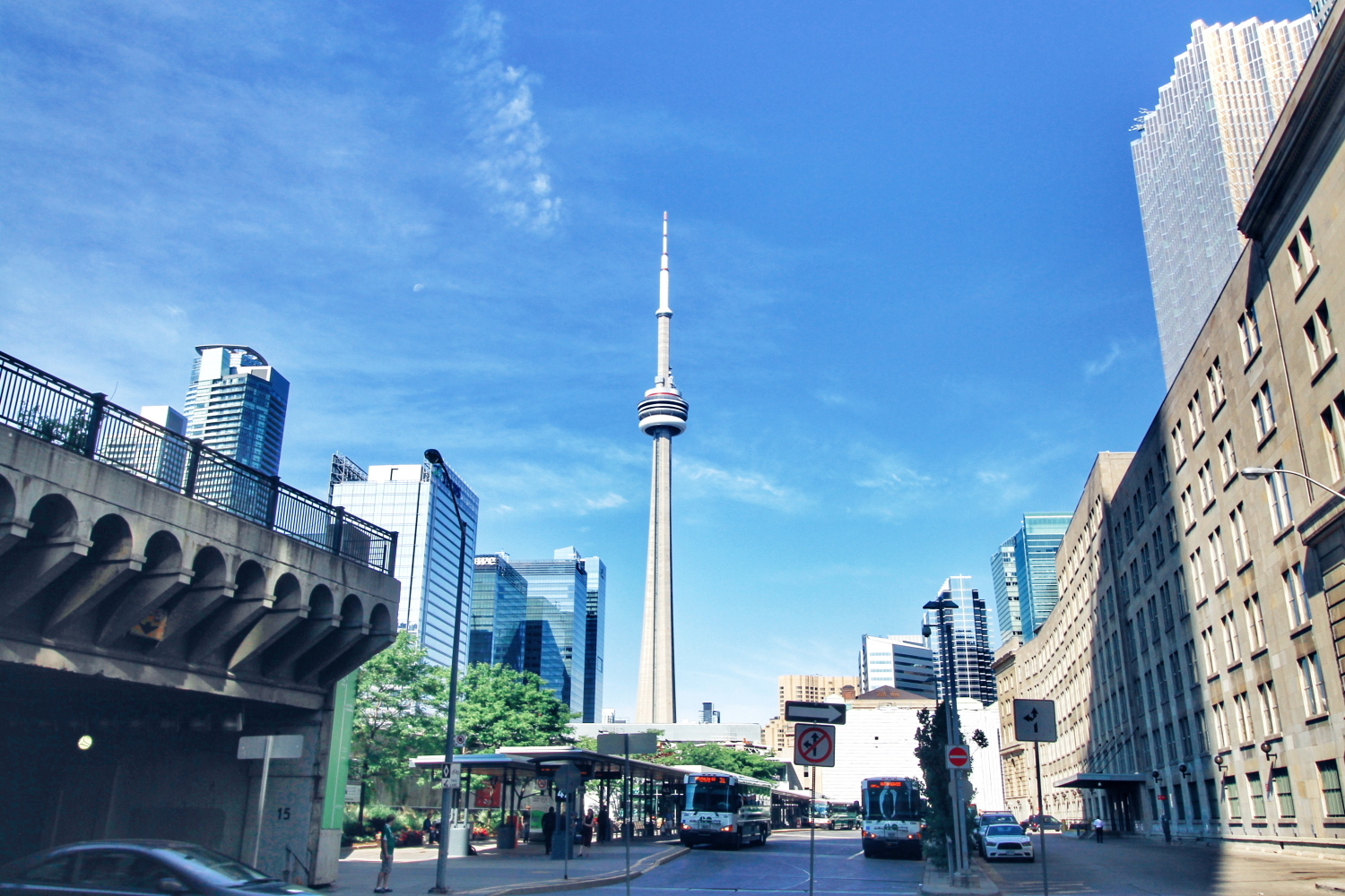 Toronto – One Day Itinerary – prinlume.com