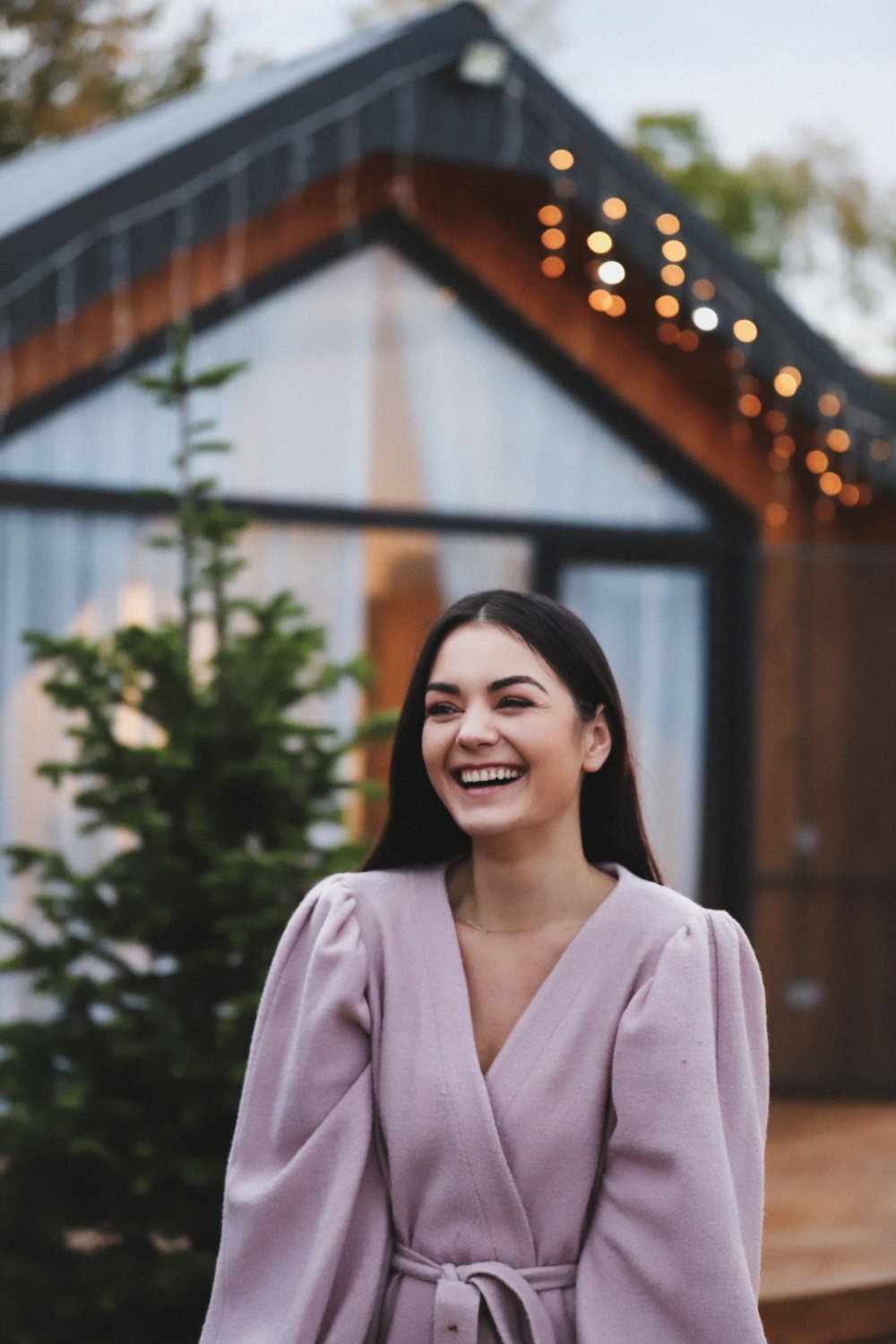 Moon Village Comarnic – prinlume.com